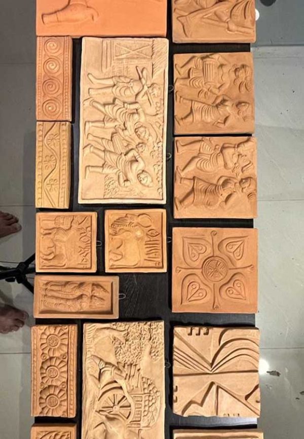 Terracotta Wall Tiles in Kolkata - Srejonee Art & Creations